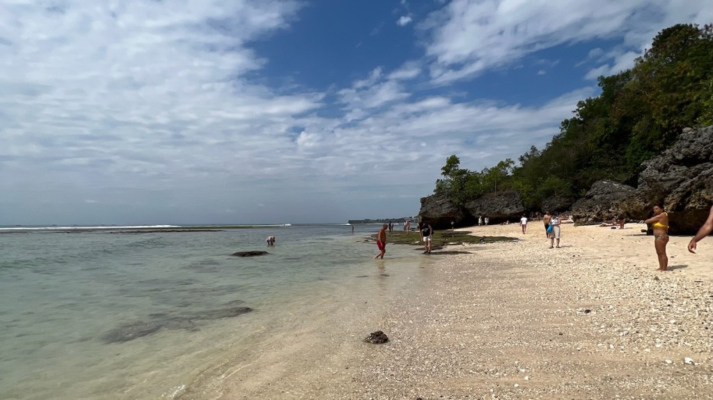 Uluwatu, o Paraíso das Praias em Bali